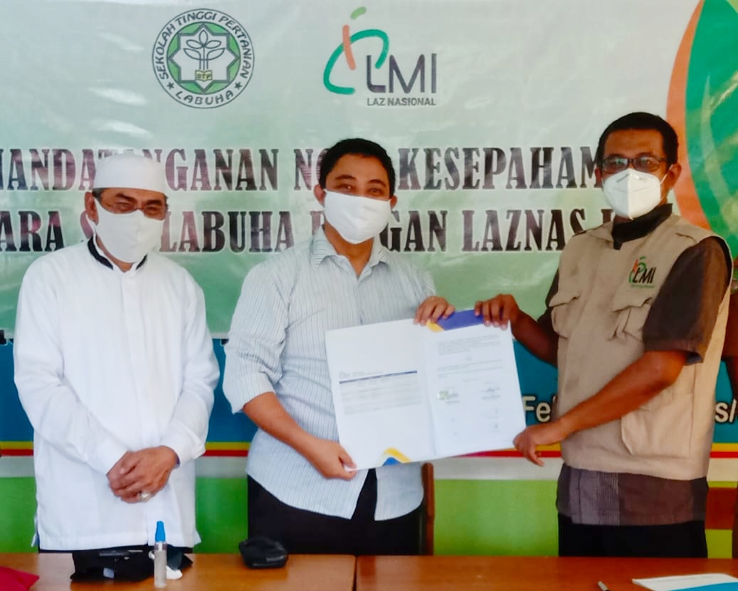 Ciptakan Kemandirian Mahasiswa, STP Labuha Gelar Penandatanganan ...