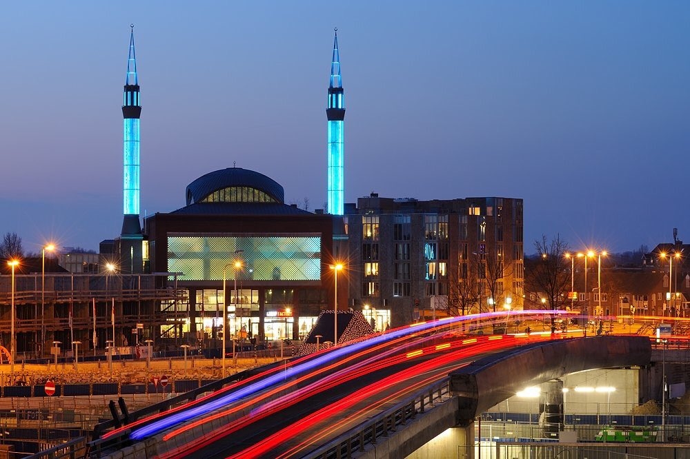 Muslim dan Masjid di Utrecht, Belanda – porostimur.com