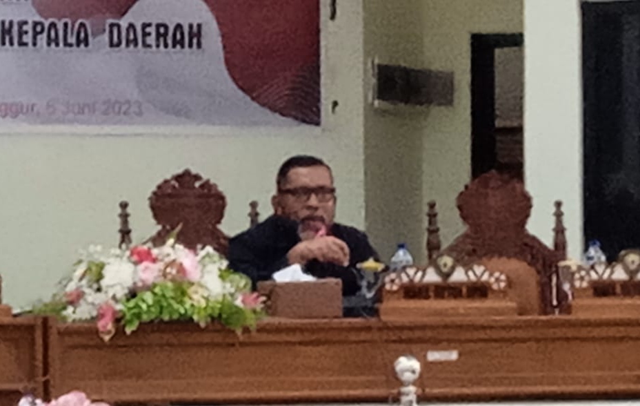 Rahawarin Minta Pejabat Kepala Ohoi yang Mencalonkan Diri Sebagai ...