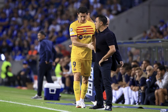 Panas Xavi Vs Lewandowski – porostimur.com